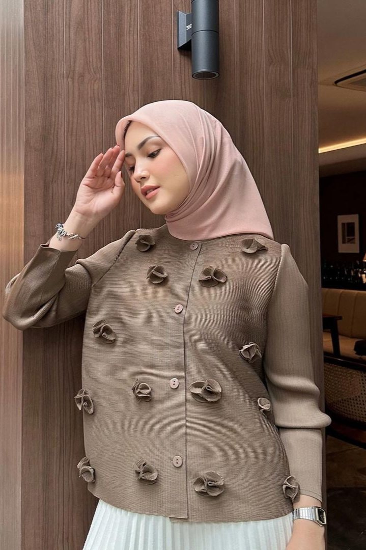 GG Paris Square - Rose - Hijab Scarf Paris AC1591350